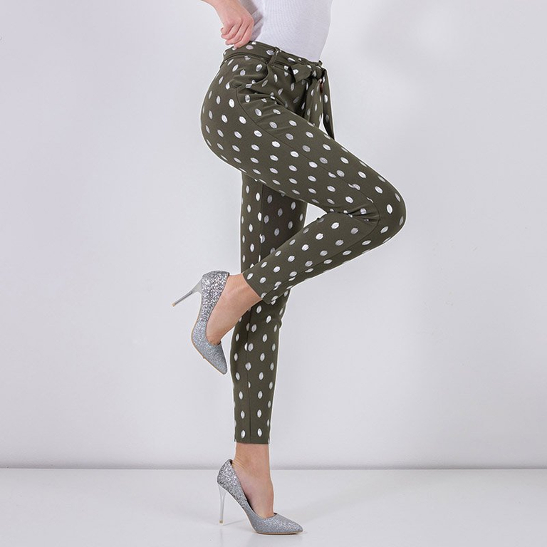 Pantaloni de culoare verde închis pentru femei cu puncte argintii ...